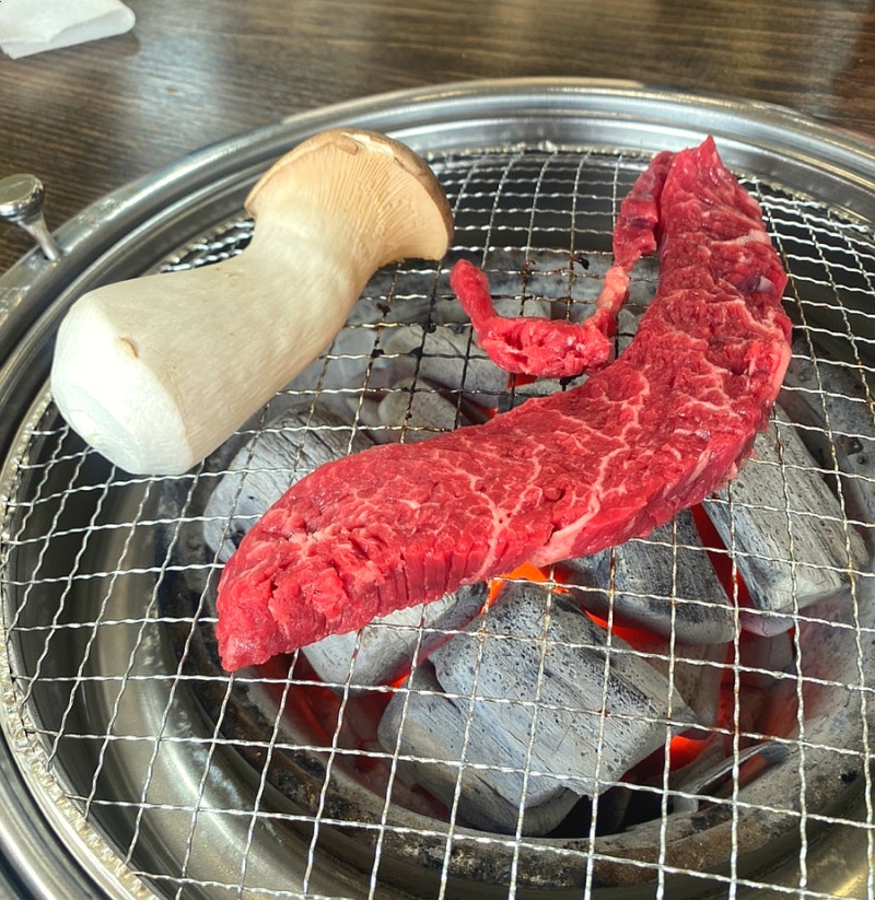 강원도 횡성 한우마을 한우 구이 육사시미 맛집 한우백화점구이터본점 네이버 블로그
