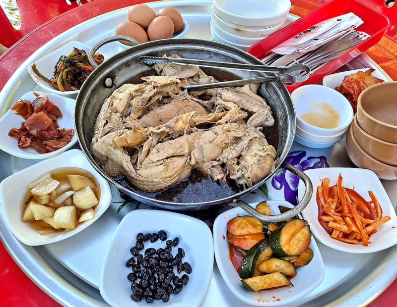 담양 용흥사 계곡 위에서 먹는 옻닭 산촌 / 내돈내산 솔직리뷰 : 네이버 블로그