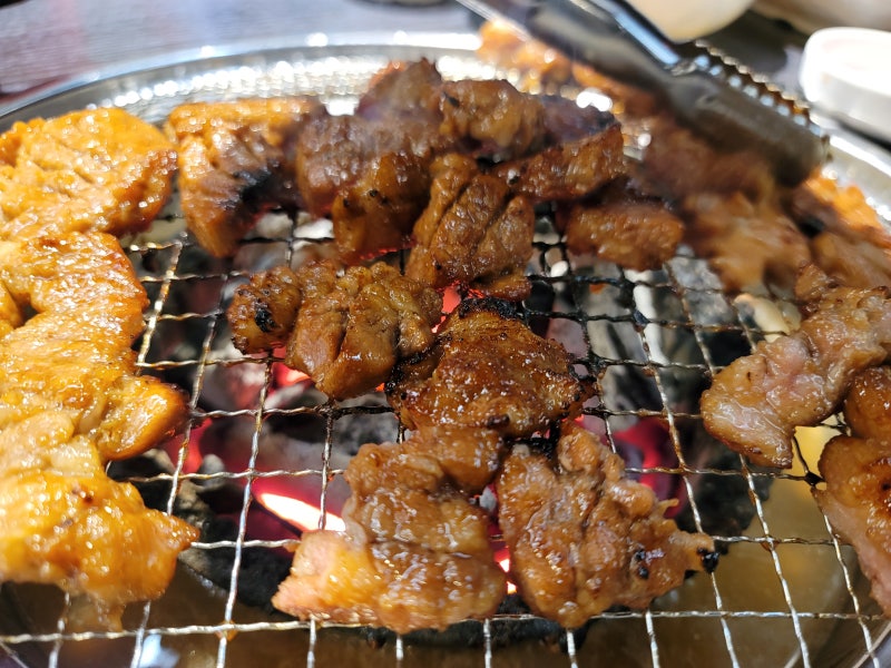 응암동 돼지갈비 맛집 황금숯불구이 전통 양념의 수제갈비 1인분에 냉면 한그릇이 무료 네이버 블로그