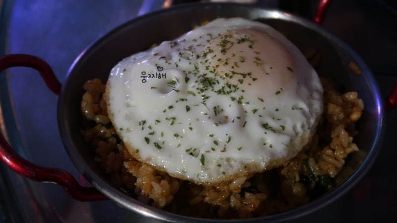 상봉맛집 숯불로 구워낸 매콤한 맛 💖 용천등갈비 상봉본점 네이버 블로그