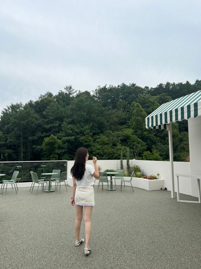 청주 신상카페ㅣ스테이인터뷰 르 투어ㅣ명암저수지 뷰 대형카페 추천 네이버 블로그