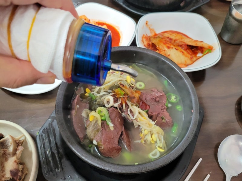 망우동 맛집 용마해장국 중랑구 해장국우림시장 맛집서울3대 해장국생방송투데이 맛집고추장아찌 네이버 블로그