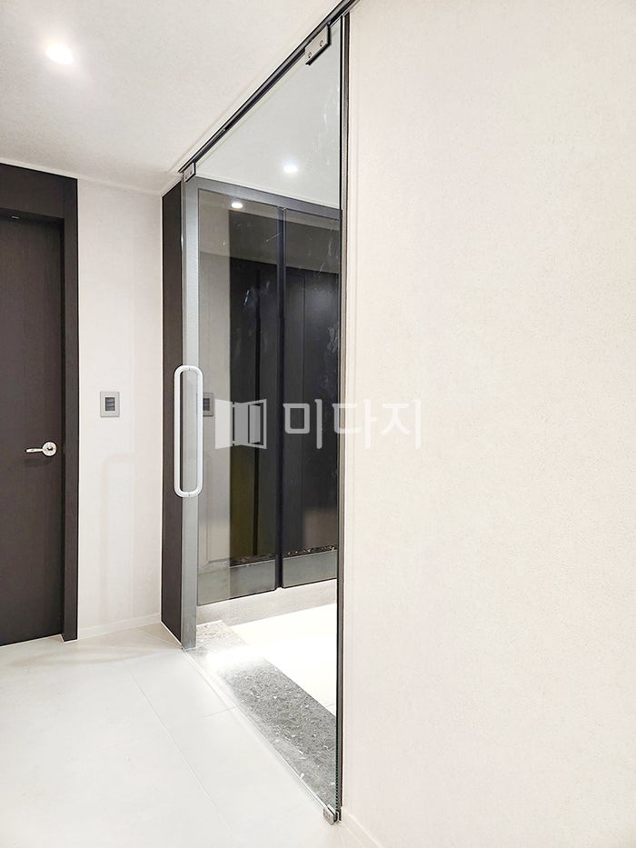 무프레임 행거 원슬라이딩 보온프레임으로 보온기능을 강화하여 시공해드렸습니다 네이버 블로그