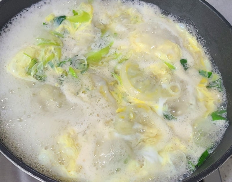 만두국 끓이는법 초간단 계란 만둣국 레시피 냉동만두 요리 네이버 블로그