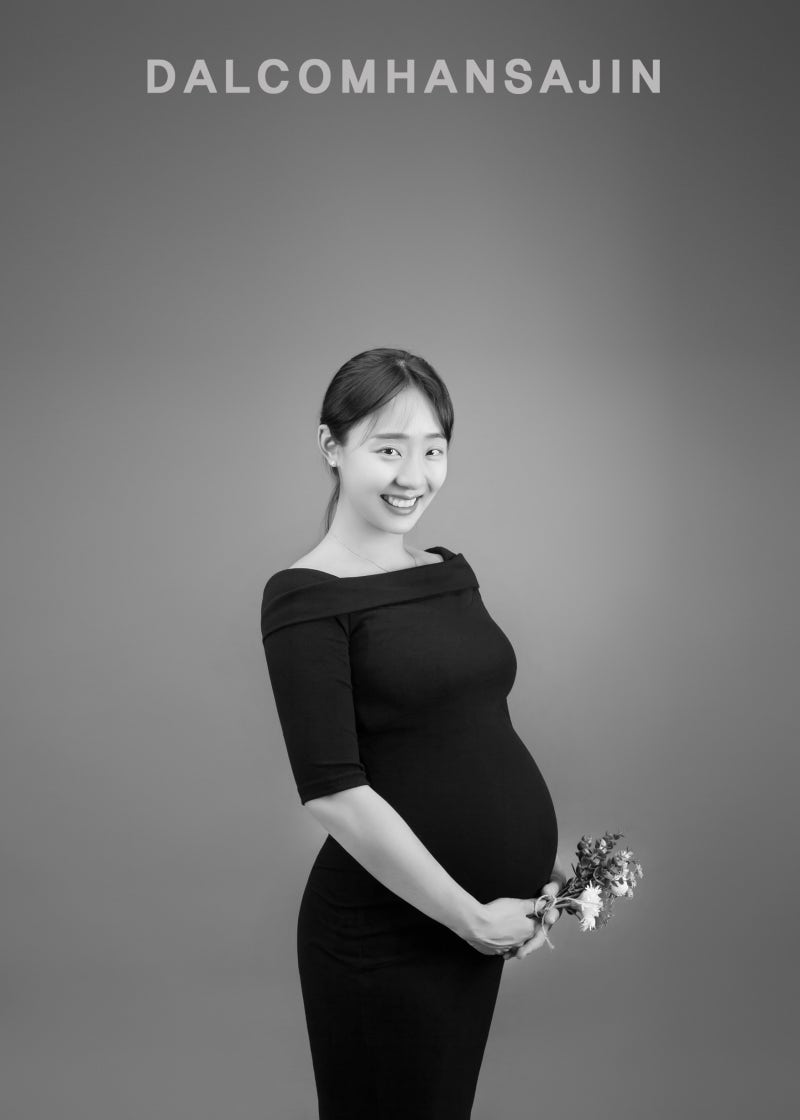 서울강서구로 아기와함게 촬영한 심플한가족사진 추천 아기전문인물중심스튜디오부평사진관 추천 원본형단품촬영보정본양도