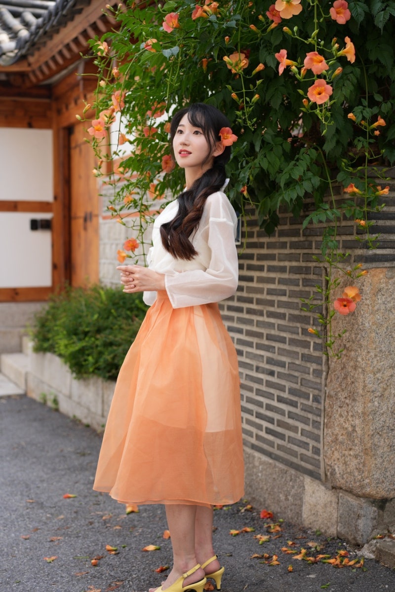 북촌한옥마을에서 능소화 한복스냅 남겨보았어요 : 네이버 블로그