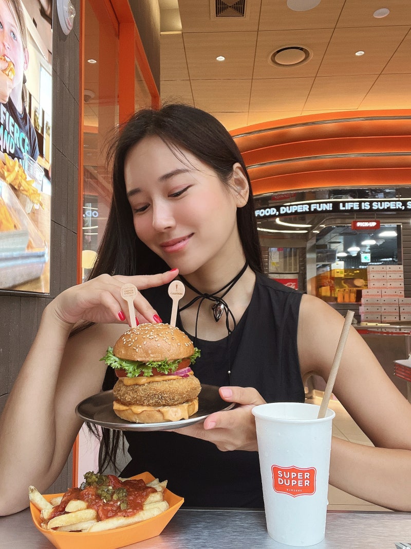 홍대입구역맛집 슈퍼두퍼 홍대점 꼬르동 레드 버거 샌프란 세트 신메뉴 맛봄 네이버 블로그