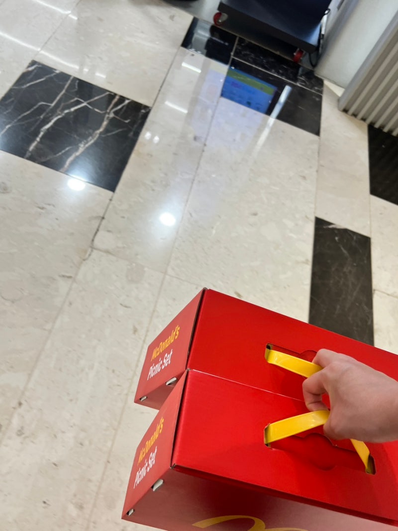 더현대서울 상여자의 혼자 맥도날드 대파쿵야 팝업 방문기 네이버 블로그