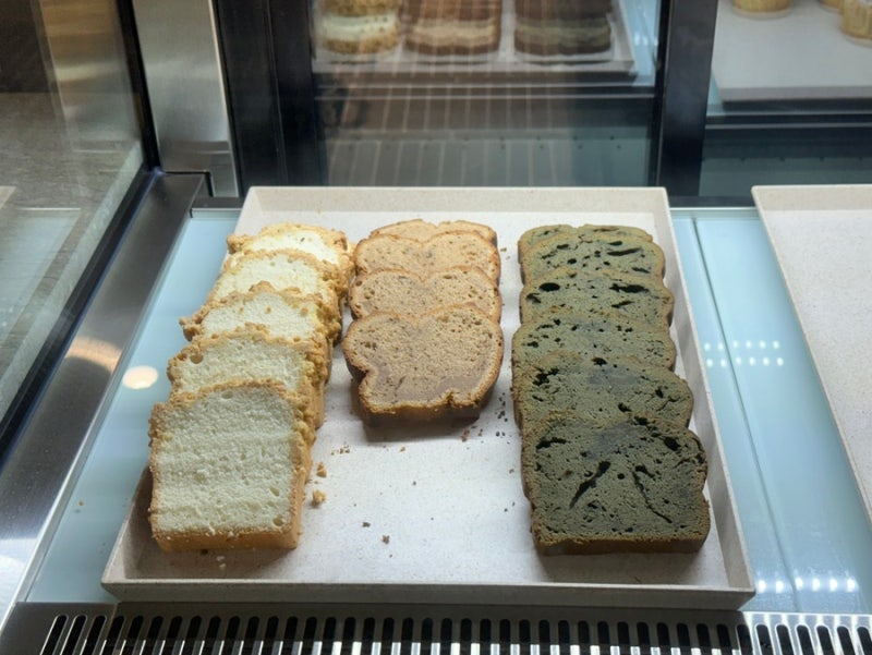 창원 가로수길 예쁜 카페 도돌 커피 로스터스 디저트 맛집 네이버 블로그