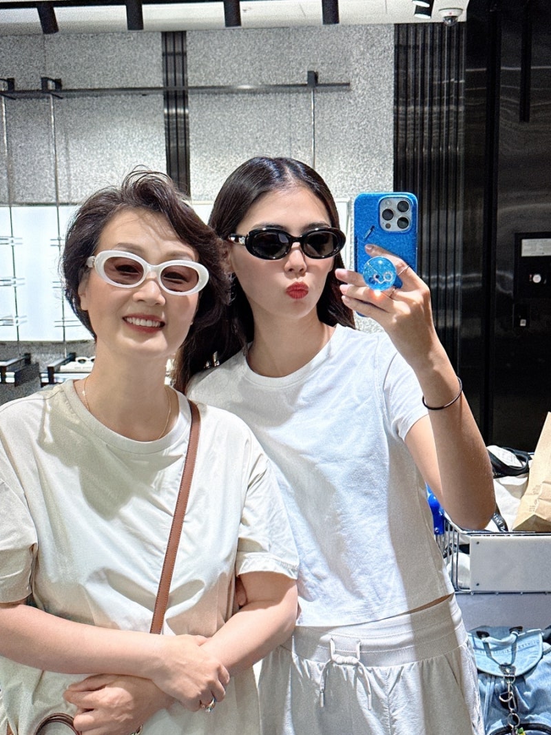 인천공항 면세점 쇼핑리스트 구찌 젠틀몬스터 선글라스 샌들 선물 제1여객터미널 밤에 스타벅스 네이버 블로그
