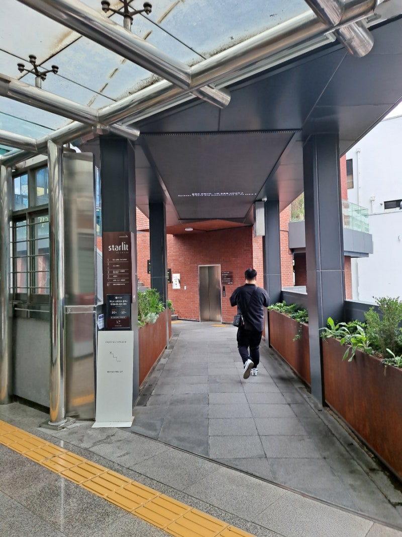 서울데이트가볼만한곳 서울핫플레이스 성수동수제화거리 성수동가볼만한곳 인스탁스 성수팝업스토어 무신사 테라스 성수 네이버 블로그