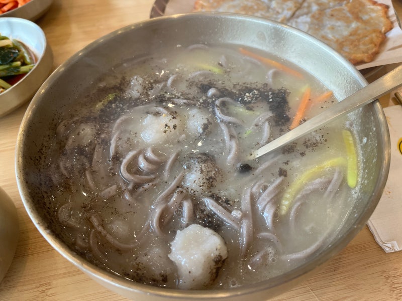 평택 송탄 건강한 감자옹심이 메밀면(감자전), 도루물 추천 : 네이버 블로그