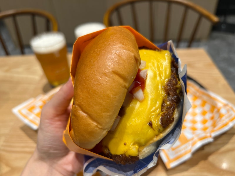 버거스올마이티 서울 명동 맛집 - 신세계 본점 푸드마켓 : 네이버 블로그