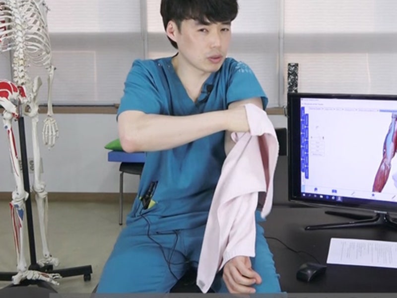 테니스엘보 증상 및 마사지 방법바깥쪽 팔꿈치통증 치료 상완 삼두근 요골근 네이버 블로그