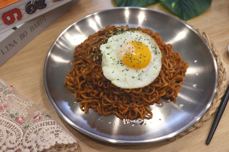 짜파게티 불닭볶음면 물양 불닭게티 레시피 맵찔이도 가능한 꿀조합 네이버 블로그