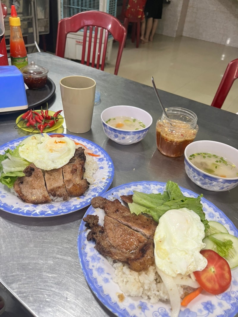 다낭 여행 D3 푸라마리조트 조식 알마니티 리조트 호이안 올드타운 다한스파마사지 92스테이션 카페뷰맛집 껌땀띤