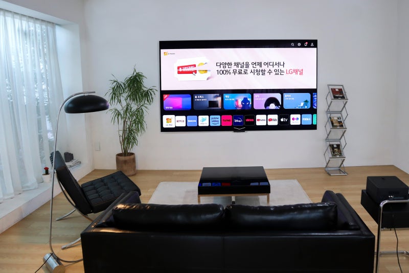 프리미엄 대형 올레드TV LG SIGNATURE OLED M 출시 실물에 놀라다! : 네이버 블로그