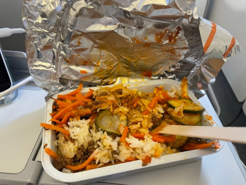 [23 시드니] 인천 ↔ 시드니 티웨이 TW501 & TW502 탑승 후기 (feat. 프리미엄존 사전좌석구매) : 네이버 블로그