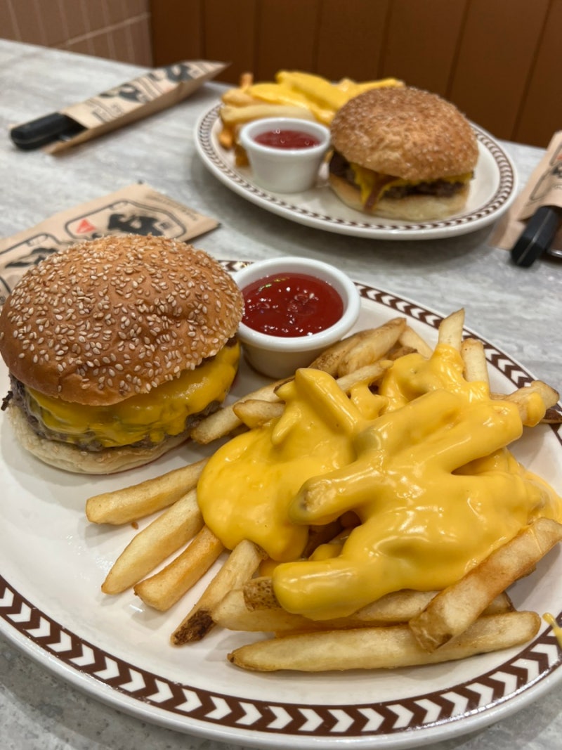 롯데월드몰맛집 잠실 수제버거맛집 브루클린 더 버거 조인트 롯데월드점 네이버 블로그