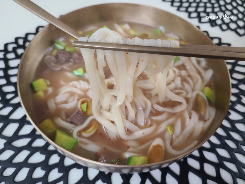 사골 끓이는법 한우사골 끓이기 사골곰탕 끓이는 시간 이대로만 네이버 블로그