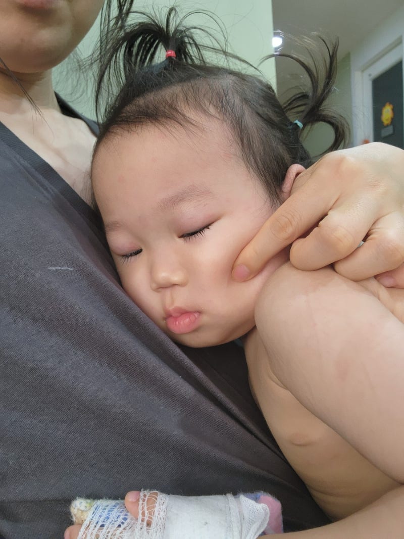 돌발진 진단 아기 고열 5일 지속 40도 고열 구토로 입원 후기 네이버 블로그