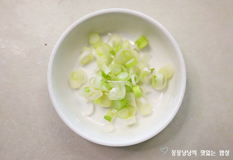 냉모밀 만들기 노브랜드 메밀소바 점심메뉴로 간단하고 맛있어요 네이버 블로그