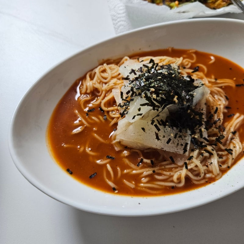 매운비빔국수 로시마켓x송주불냉면 불국수 취향대로 맵기를 조절하는 매운맛 Mbti 네이버 블로그