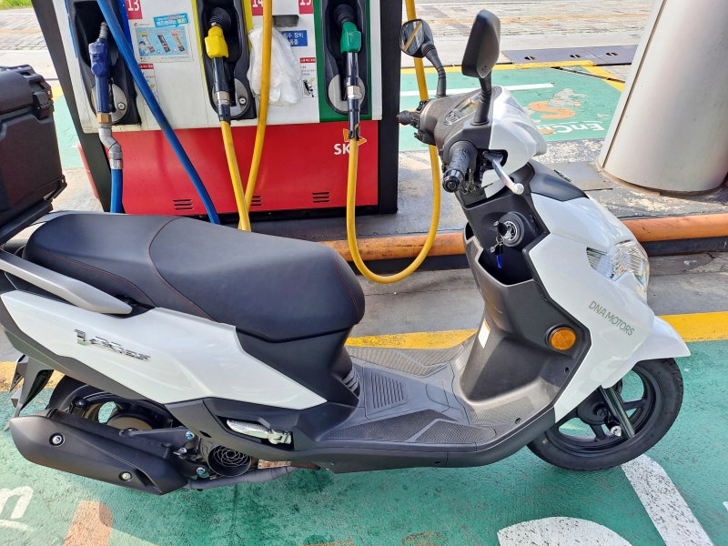 125cc 가성비 스쿠터 추천 DNA모터스 신모델 VX125 국내 최초 시승기, 연비, 가격, 최고속도 : 네이버 블로그