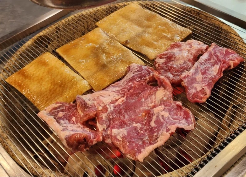 오래된 이유가 있는 운암동 삼겹살 돈구이불붙었네 네이버 블로그