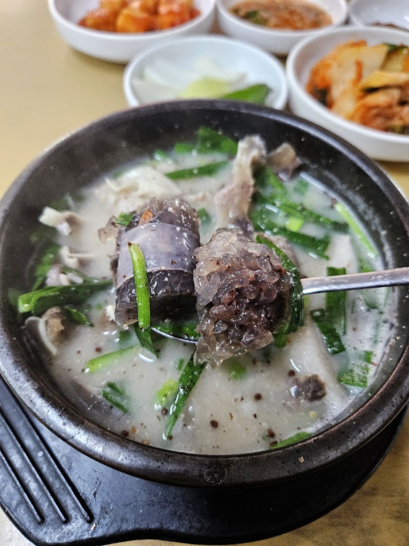 회현역시청역 서울역 남창동 남대문시장 순대국밥 점심 저녁 혼밥 해장 맛집 중앙왕족발 네이버 블로그