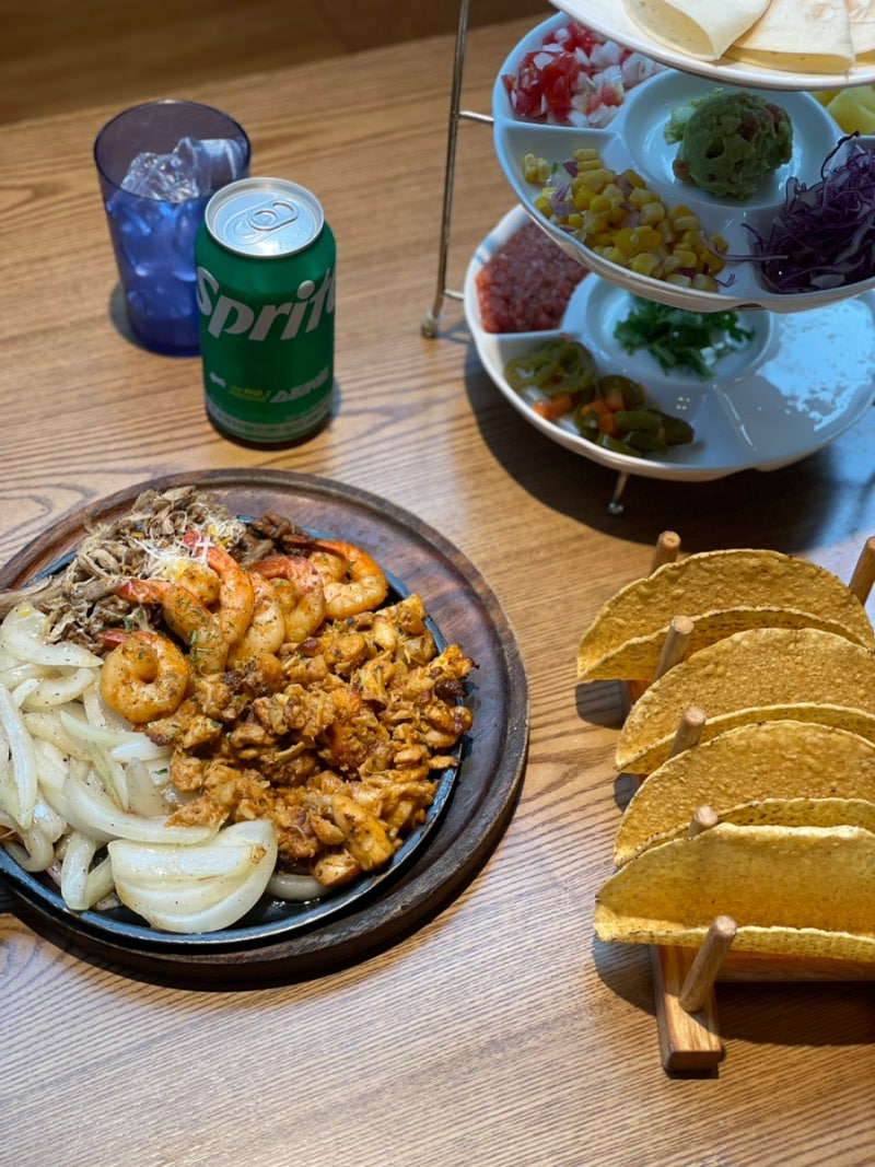 롯데 아울렛 타임빌라스 타코 플래터가 푸짐한 멕시칸 음식 맛집 네이버 블로그