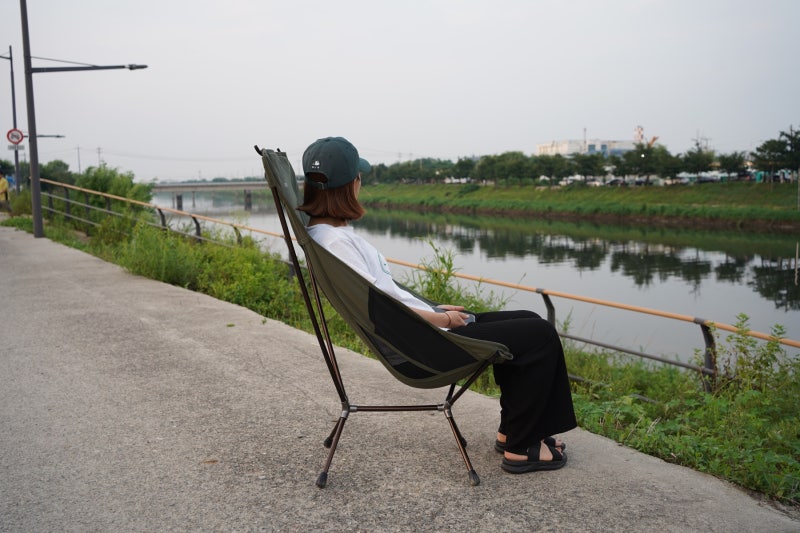 모든 캠핑모드에서 활용이 가능한 인수스 백패킹의자(INSOOTH CL-LB) : 네이버 블로그