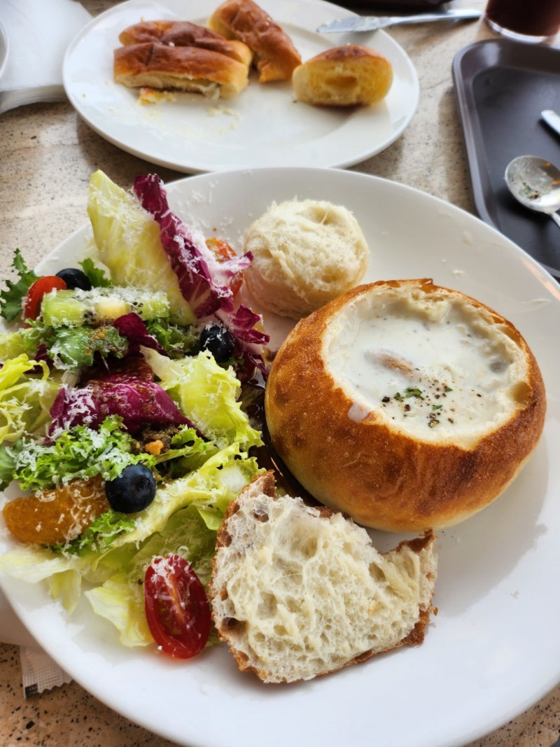 춘천맛집 지씨아뜰리에 구봉산 전망대 카페거리 베이커리 브런치 맛집 대형 뷰 카페 네이버 블로그
