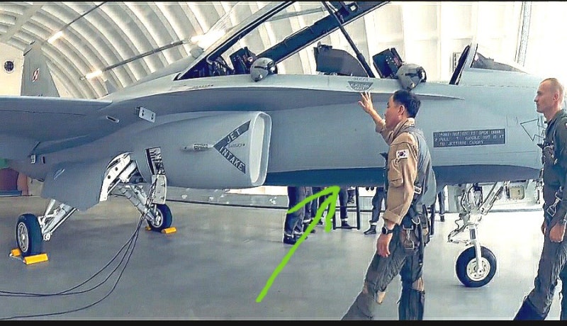 "False(fake) Canopy" 가 적용된 FA-50GF [폴란드 공군 수락검사비행영상] : 네이버 블로그