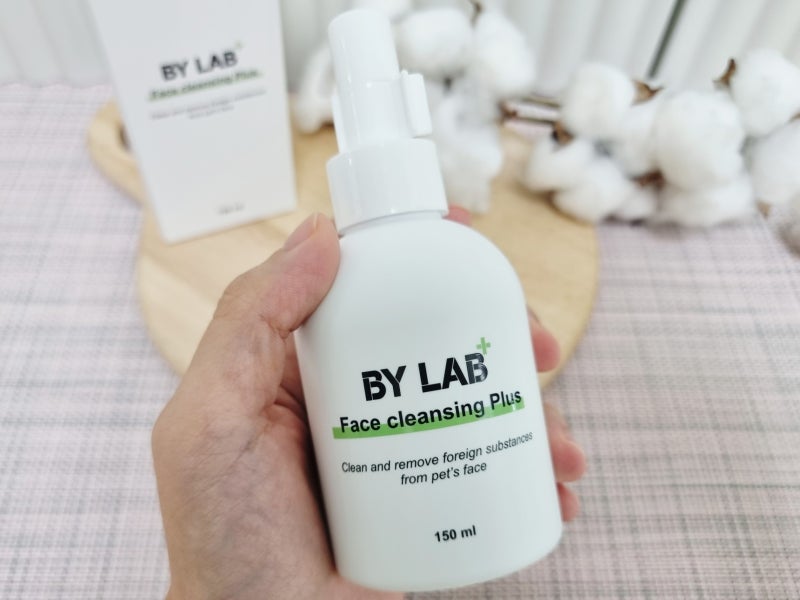 강아지 얼굴 씻기기 바이랩 얼굴전용샴푸로 자극없이 깨끗하게 강아지세수 네이버 블로그