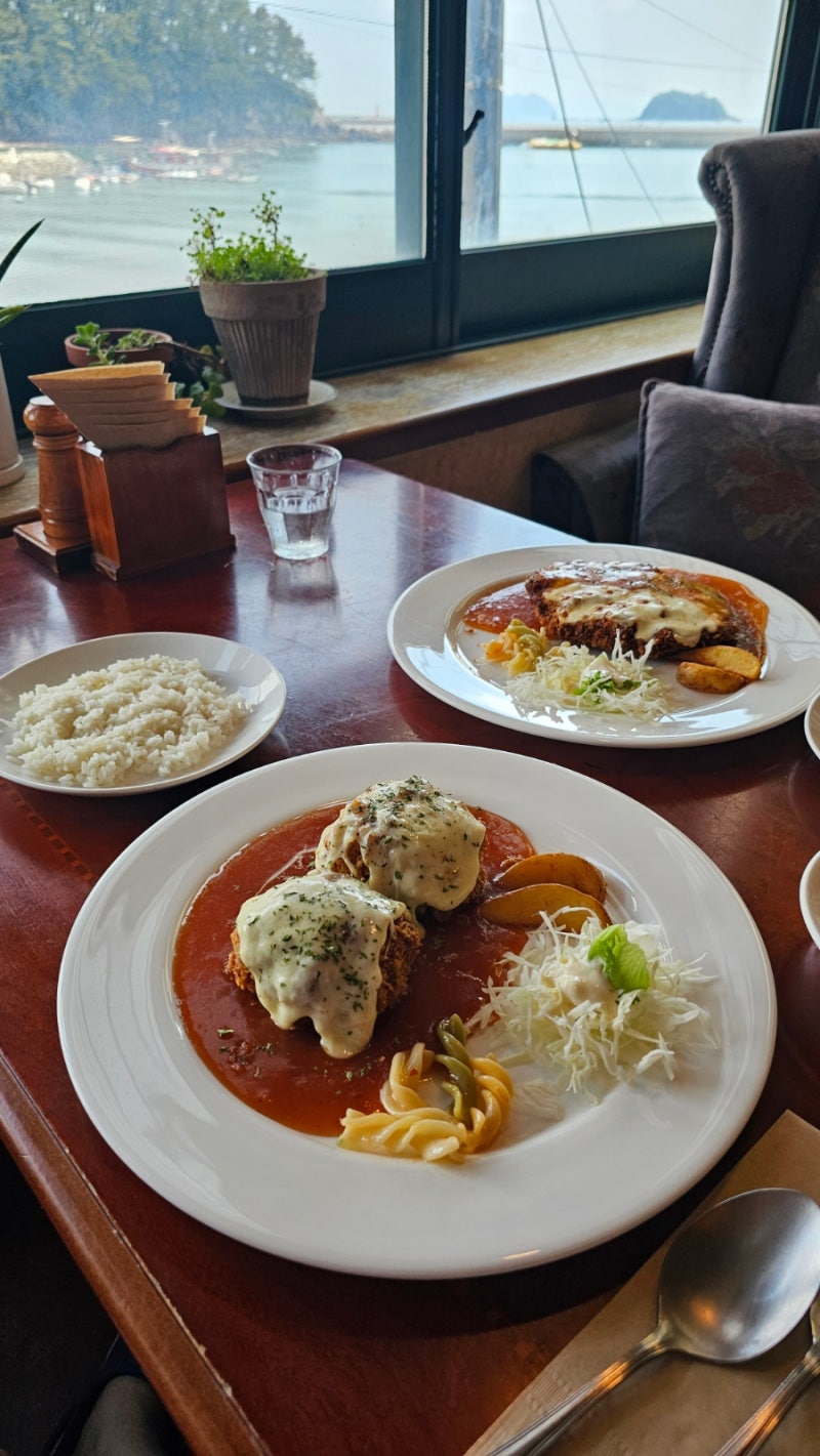 삼천포 여행 맛집 레트로 감성 레스토랑 오션뷰 경양식 레스토랑 샤인 레스토랑에서 옛 감성 돈가스 먹방 네이버 블로그