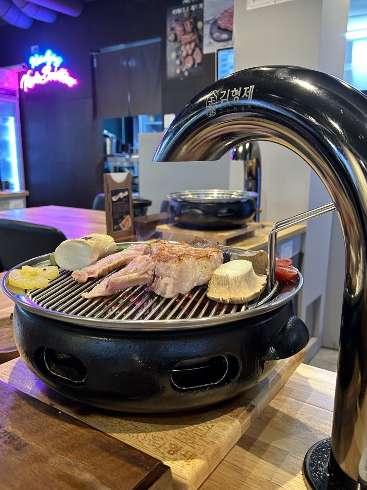 창원맛집 이베리코 고기로 고급진 삼겹살을 맛볼 수 있는 유니시티 고기집 김형제고기의철학