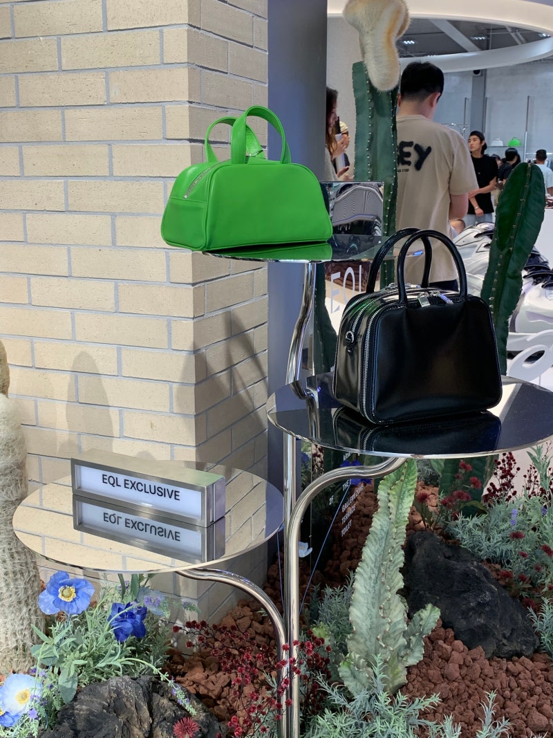 성수옷편집샵 성수역 쇼룸 쇼핑 EQL GROVE 이큐엘 그로브 브랜드 총정리 - KEEN 매장 킨 재스퍼 락, 아모멘토 등 : 네이버 블로그