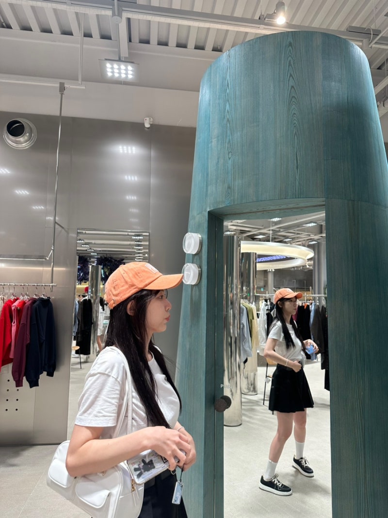 EQL GROVE 성수 핫플 플래그십 스토어 후기! 데이트로 좋아 ️ : 네이버 블로그