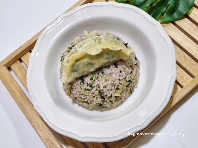 냉동만두 전자렌지 비비고 만두 찌기 찌는법 시간 찜기없이 전자레인지 백종원 만두밥 네이버 블로그