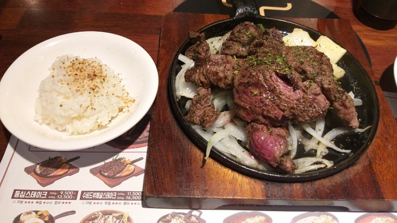 산본역 스테이크맛집 스테이크의 정석 산본점에서 등심스테이크 고기 300g 런치세트를 먹었습니다 산본중심상가 맛집 네이버 블로그
