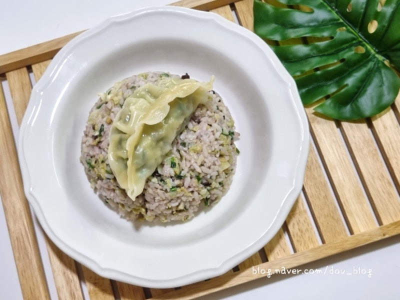냉동만두 전자렌지 비비고 만두 찌기 찌는법 시간 찜기없이 전자레인지 백종원 만두밥 네이버 블로그