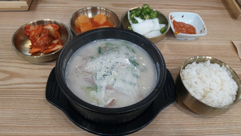 산본역 순대국맛집 가마솥순대국밥 산본점에서 사골순대국밥을 먹었습니다 산본중심상가 맛집 네이버 블로그