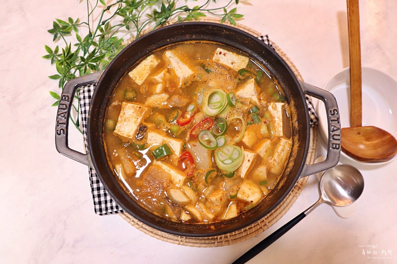 돼지고기 청국장 맛있게 끓이는법 김치청국장찌개 만드는법 찌개종류 네이버 블로그