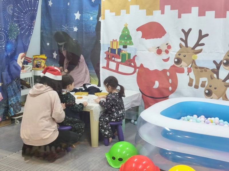 38개월 하남 미사 유아미술체험 퍼포먼스미술 농부체험 야광퍼포먼스 아트히어로 하남미사점 네이버 블로그