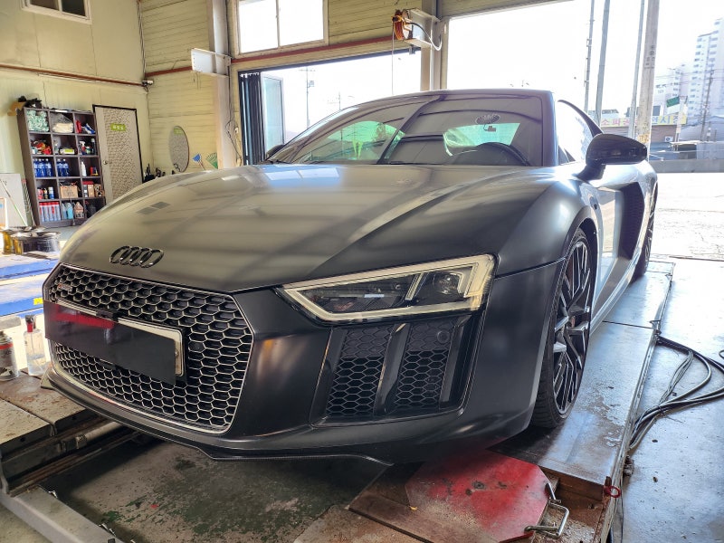 아우디 r8 미션오일 dsg (dct) 및 디퍼렌셜 오일 교환 슈퍼카 합성오일 메인터넌스 [안산 매드] : 네이버 블로그