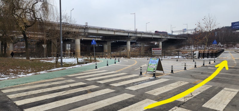러닝 코스 1 세빛섬 → 한강대교 → 노들섬 → 이촌한강공원 → 잠수교 10km 원점 도착│반포 한강 공원 달리기 크루