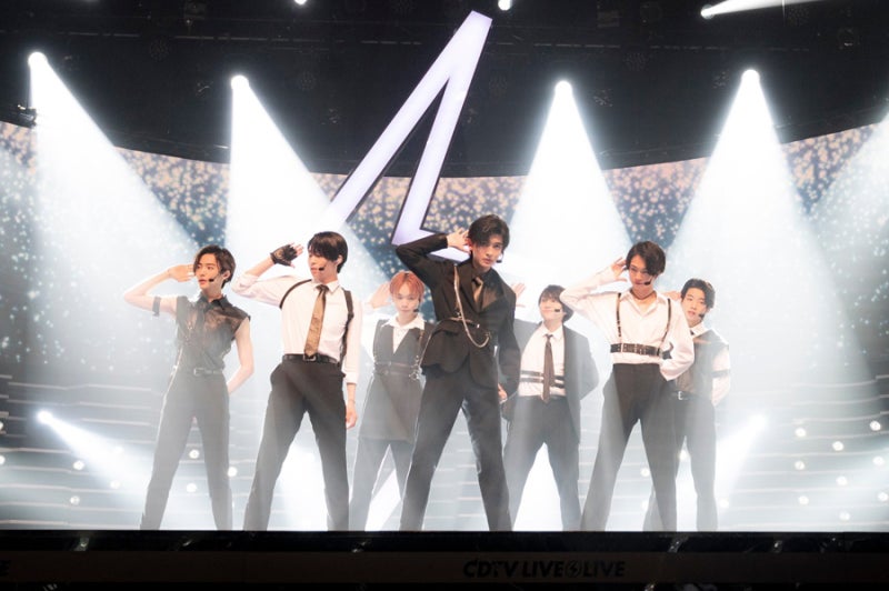 일본드라마 너의 꽃이 될래 속 그룹 8LOOM을 알아보자 : 네이버 블로그