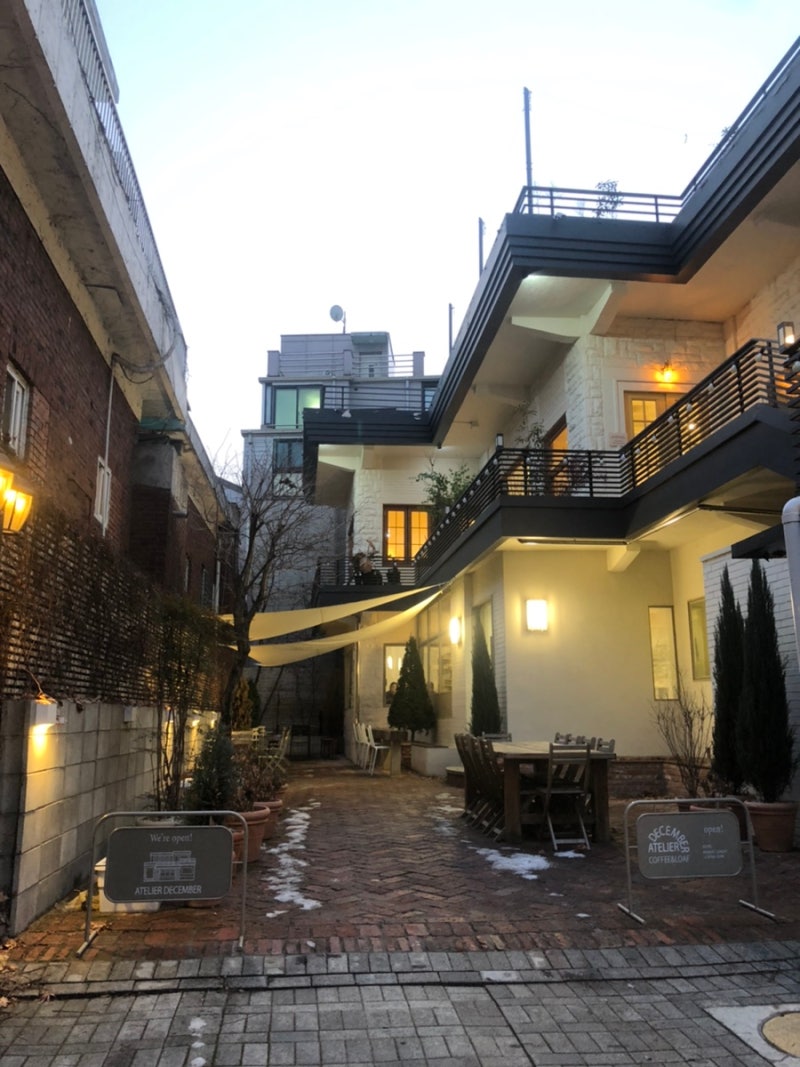 연남동소품샵 행복을 파는 챔토피아 키덜트 마음 사로잡는 빈티지 인형 장난감 인테리어소품파는곳 네이버 블로그