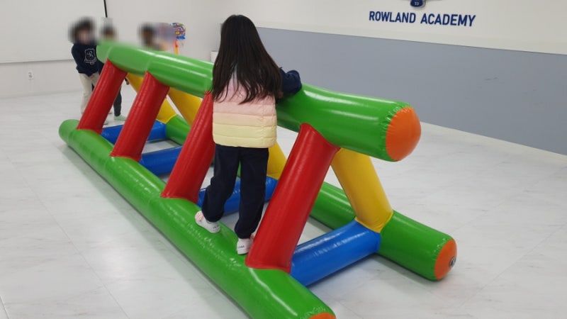 🌈 꼬마토리 유아체육 에어삼각사다리 체육수업 삼각에어사다리 체육수업 부천유아체육 인천유아체육 김포유아체육 시흥유아체육 서울유아체육 어린이집체육수업유치원체육